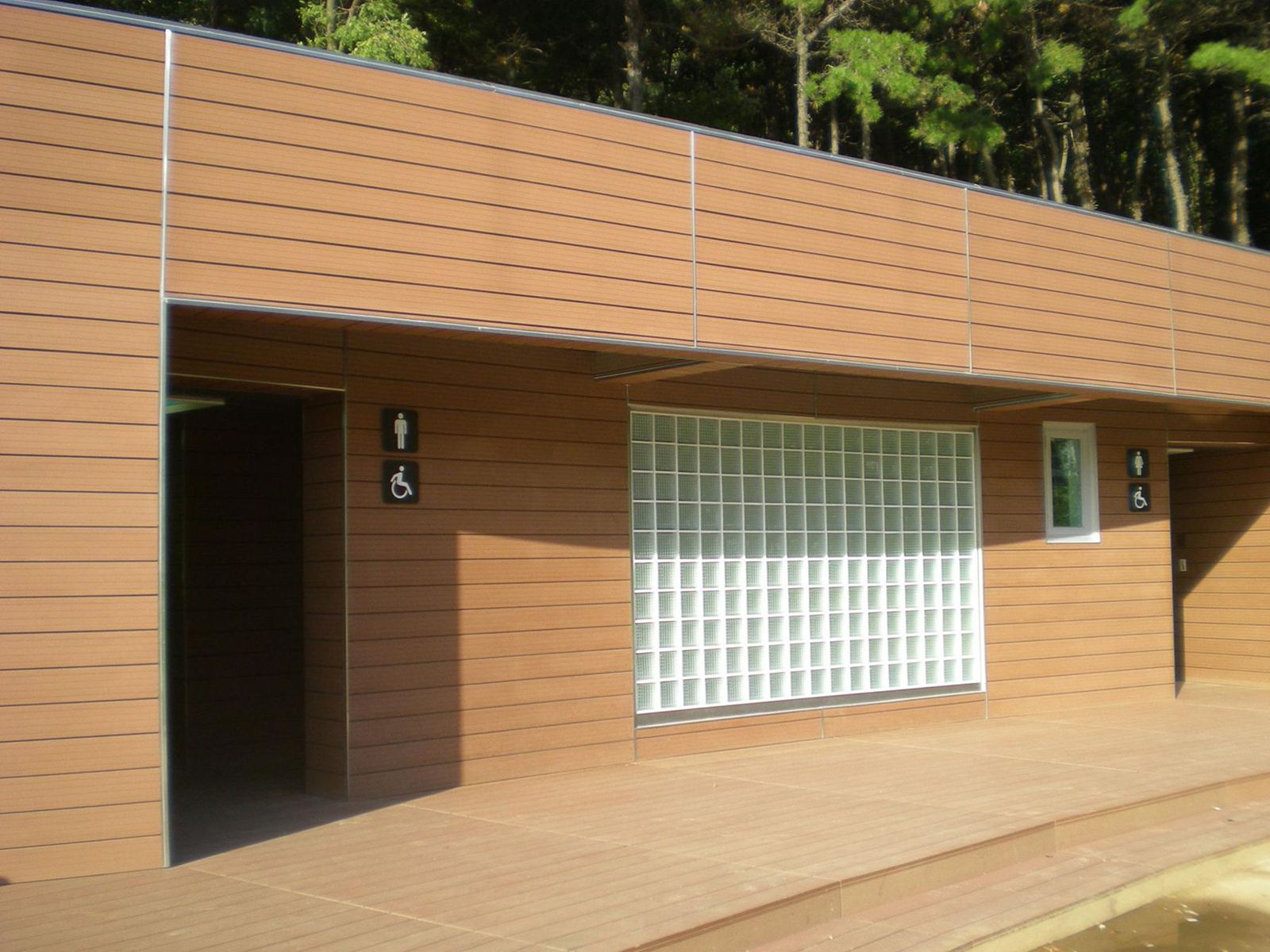 Wood Plastic Outer Wall Panel Can Give Building Better Decoration